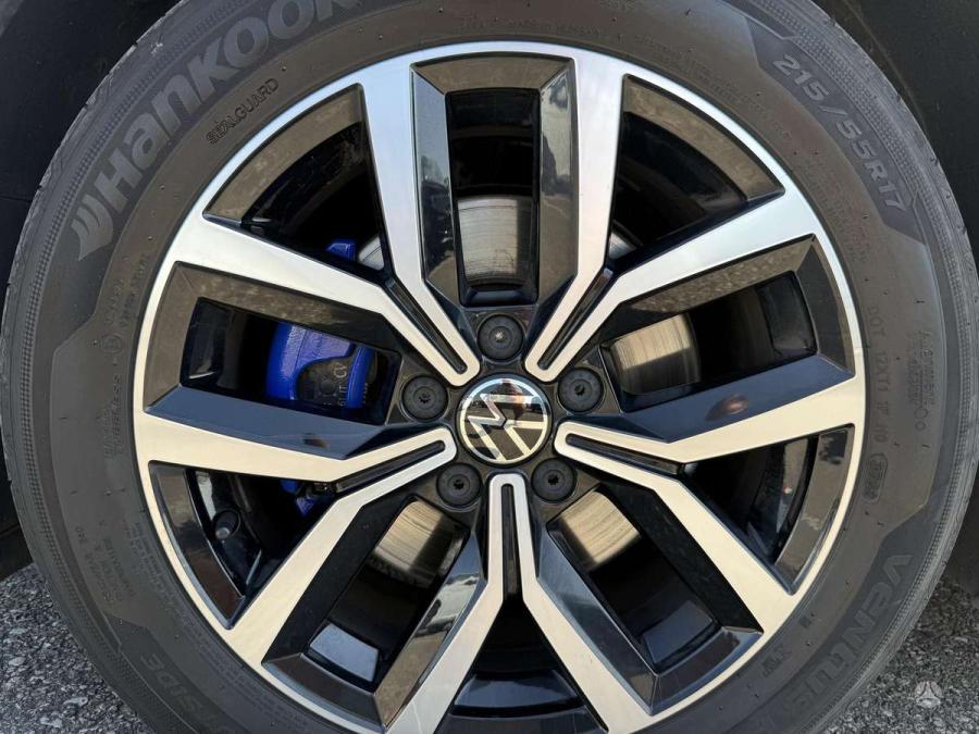 Pelēks Volkswagen Passat 2023 Viļņa, ar dzinēja tilpumu 1.40 L un nobraukumu 193 tūkst. km par 15500 €, foto 19 vietnē AUTOMOTO.COM.LV