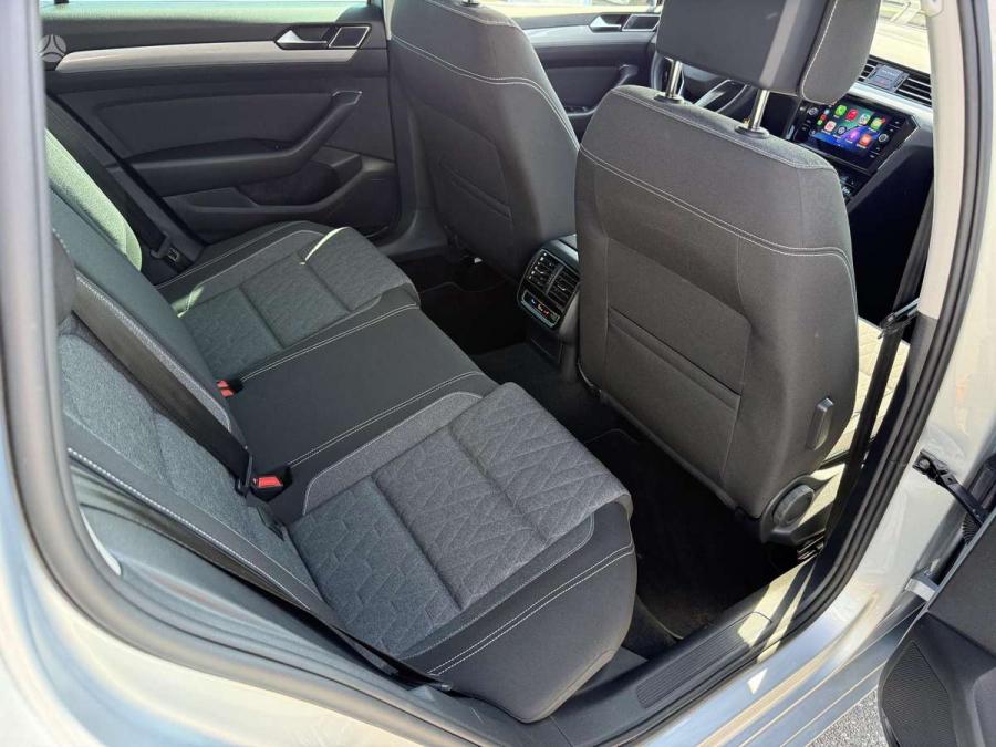 Pelēks Volkswagen Passat 2023 Viļņa, ar dzinēja tilpumu 1.40 L un nobraukumu 193 tūkst. km par 15500 €, foto 23 vietnē AUTOMOTO.COM.LV