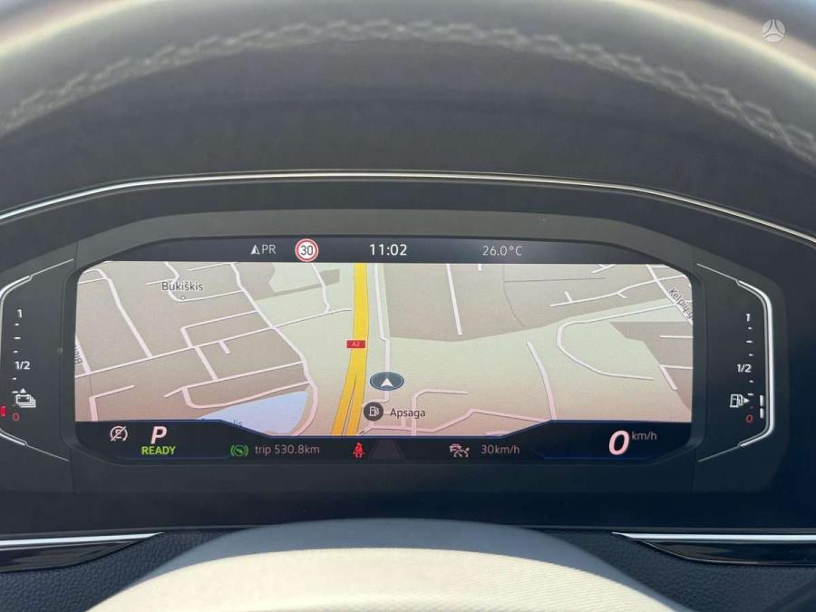 Pelēks Volkswagen Passat 2023 Viļņa, ar dzinēja tilpumu 1.40 L un nobraukumu 193 tūkst. km par 15500 €, foto 32 vietnē AUTOMOTO.COM.LV