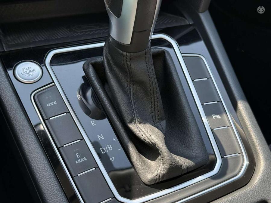 Pelēks Volkswagen Passat 2023 Viļņa, ar dzinēja tilpumu 1.40 L un nobraukumu 193 tūkst. km par 15500 €, foto 34 vietnē AUTOMOTO.COM.LV