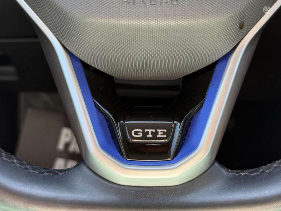 Pelēks Volkswagen Passat 2023 Viļņa, ar dzinēja tilpumu 1.40 L un nobraukumu 193 tūkst. km par 15500 €, foto 39 vietnē AUTOMOTO.COM.LV