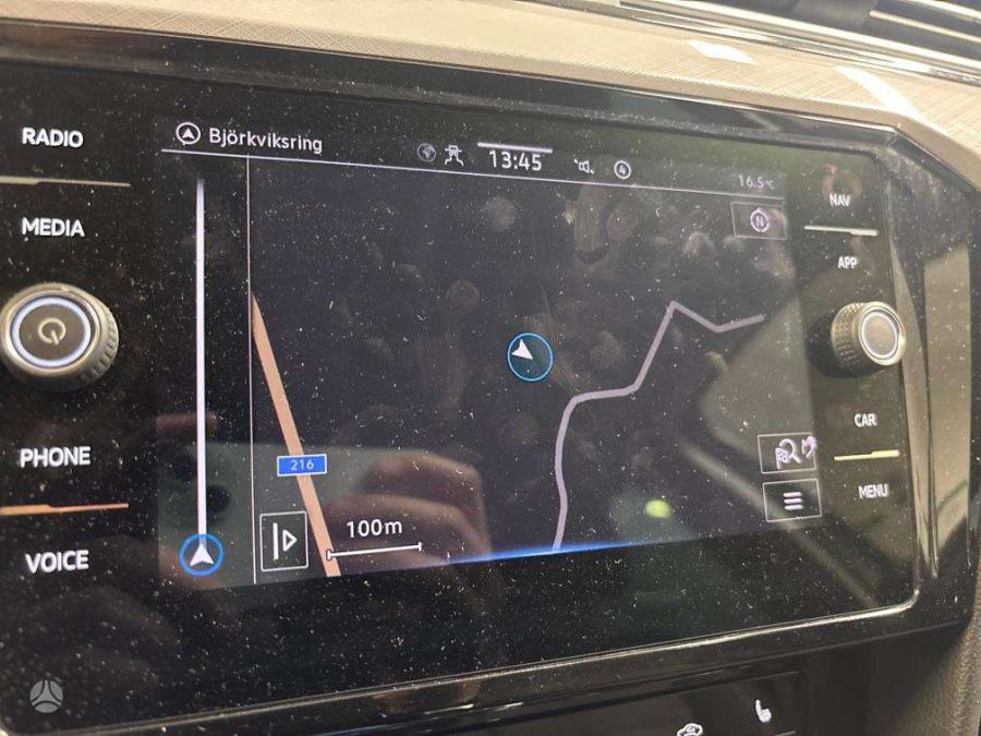 Grey Volkswagen Passat 2023 in Vilnius, with an engine capacity of 1.50 L and mileage of 22 thousand km for 25050 €, photo 12 on AUTOMOTO.COM.LV