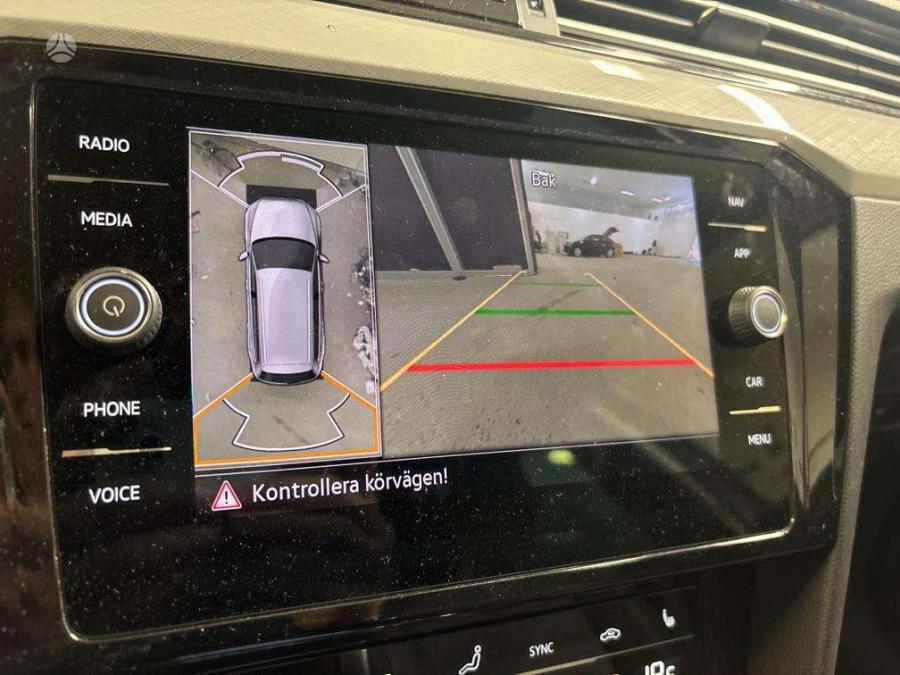 Grey Volkswagen Passat 2023 in Vilnius, with an engine capacity of 1.50 L and mileage of 22 thousand km for 25050 €, photo 13 on AUTOMOTO.COM.LV