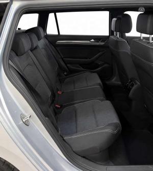 Grey Volkswagen Passat 2023 in Kaunas, with an engine capacity of 1.97 L and mileage of 153 thousand km for 18800 €, photo 11 on AUTOMOTO.COM.LV