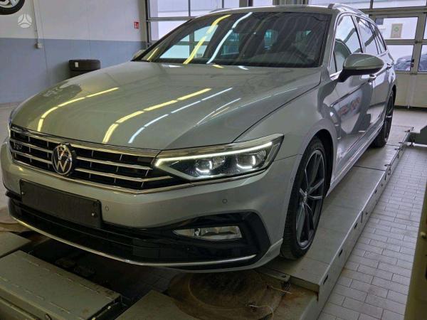 Grey Volkswagen Passat 2023 in Vilnius, with an engine capacity of 1.97 L and mileage of 139 thousand km for 24555 €, photo 1 on AUTOMOTO.COM.LV
