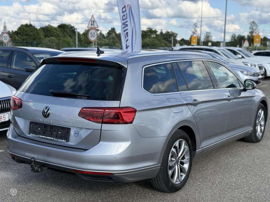 Pelēks Volkswagen Passat 2023 Viļņa, ar dzinēja tilpumu 1.97 L un nobraukumu 209 tūkst. km par 14999 €, foto 6 vietnē AUTOMOTO.COM.LV