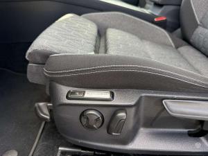 Pelēks Volkswagen Passat 2023 Viļņa, ar dzinēja tilpumu 1.97 L un nobraukumu 209 tūkst. km par 14999 €, foto 34 vietnē AUTOMOTO.COM.LV