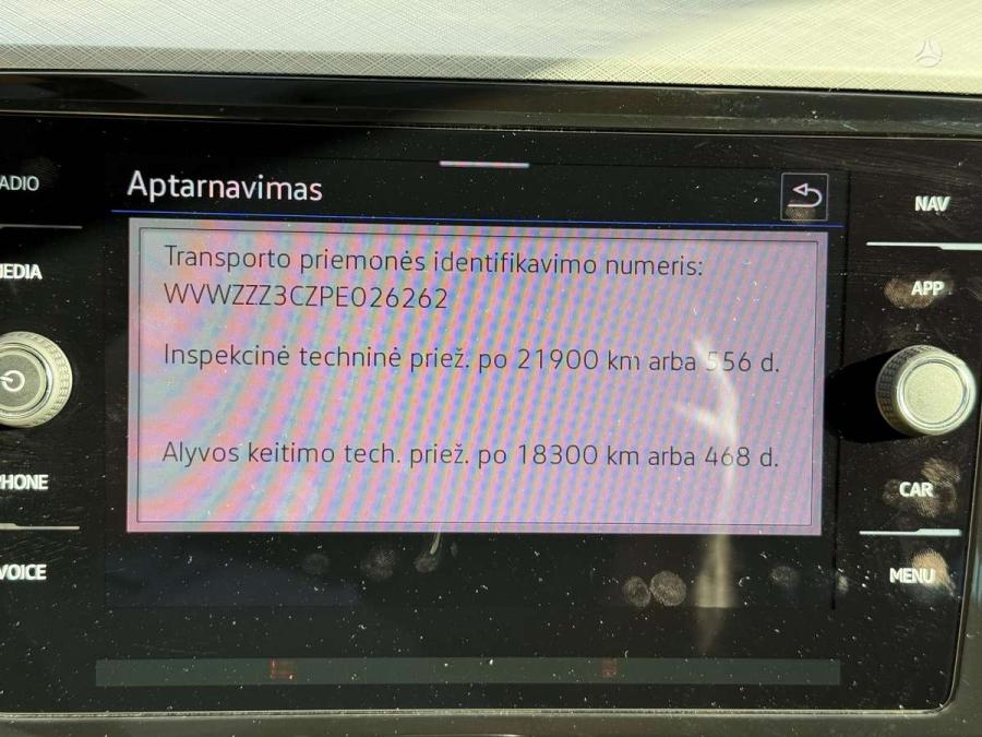 Pelēks Volkswagen Passat 2023 Viļņa, ar dzinēja tilpumu 1.97 L un nobraukumu 209 tūkst. km par 14999 €, foto 38 vietnē AUTOMOTO.COM.LV