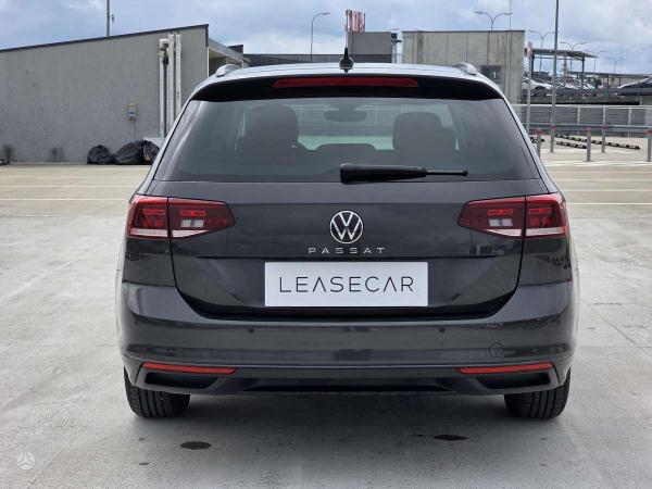 Pelēks Volkswagen Passat 2023 Viļņa, ar dzinēja tilpumu 1.50 L un nobraukumu 92 tūkst. km par 19380 €, foto 7 vietnē AUTOMOTO.COM.LV