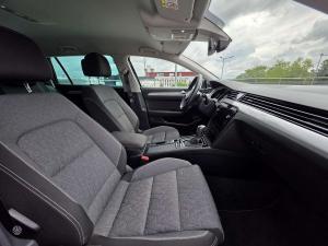 Grey Volkswagen Passat 2023 in Vilnius, with an engine capacity of 1.50 L and mileage of 92 thousand km for 19380 €, photo 13 on AUTOMOTO.COM.LV
