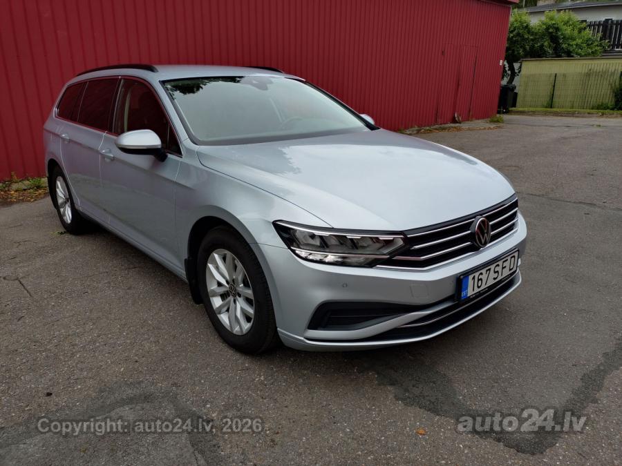 Pelēks Volkswagen Passat 2023 Tallina, ar dzinēja tilpumu 1.50 L un nobraukumu 72 tūkst. km par 22890 €, foto 1 vietnē AUTOMOTO.COM.LV
