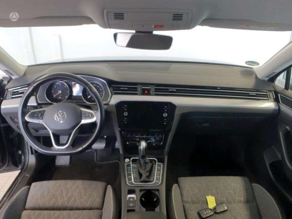 Pelēks Volkswagen Passat 2023 Viļņa, ar dzinēja tilpumu 1.97 L un nobraukumu 167 tūkst. km par 16900 €, foto 8 vietnē AUTOMOTO.COM.LV