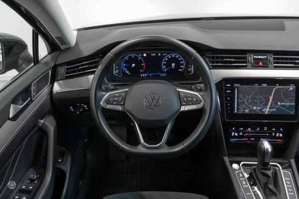 Volkswagen Passat 2023 in Vilnius on AUTOMOTO.COM.LV Grey Volkswagen Passat 2023 in Vilnius, with an engine capacity of 2.00 L and mileage of 164 thousand km for 21700 €, photo 10 on AUTOMOTO.COM.LV