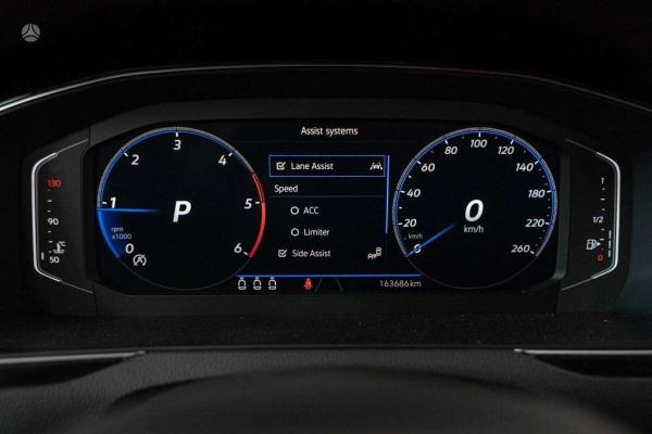Volkswagen Passat 2023 in Vilnius on AUTOMOTO.COM.LV Grey Volkswagen Passat 2023 in Vilnius, with an engine capacity of 2.00 L and mileage of 164 thousand km for 21700 €, photo 11 on AUTOMOTO.COM.LV