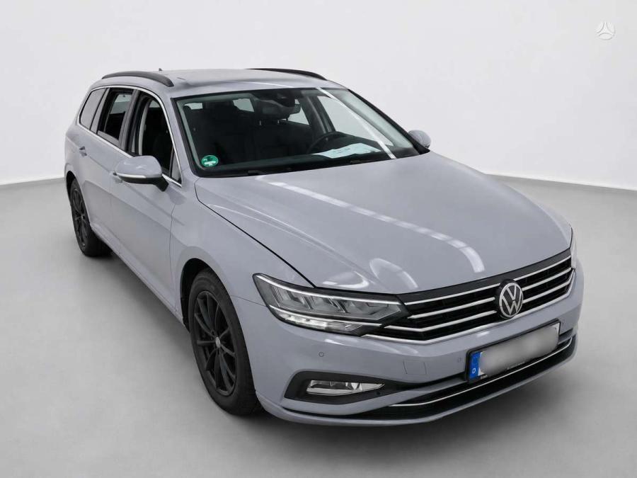 Pelēks Volkswagen Passat 2023 Viļņa, ar dzinēja tilpumu 2.00 L un nobraukumu 183 tūkst. km par 16450 €, foto 3 vietnē AUTOMOTO.COM.LV