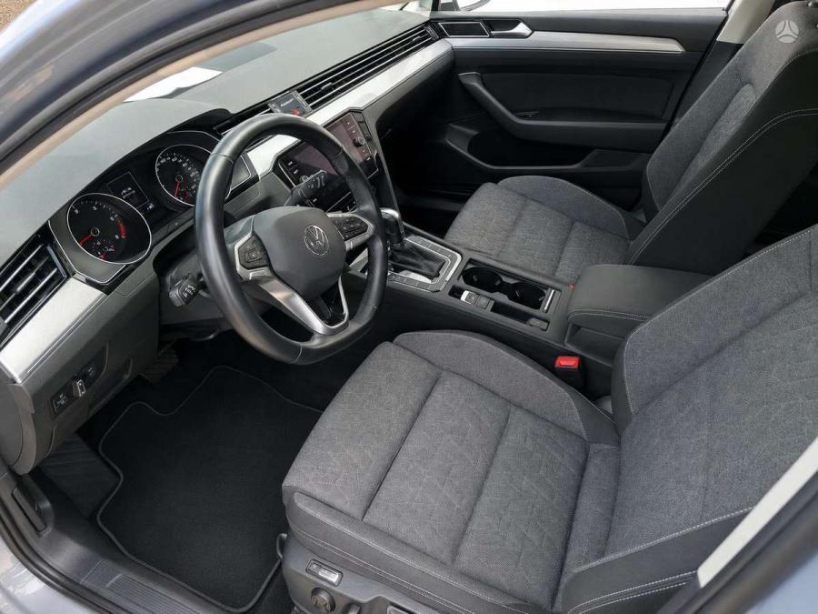 Pelēks Volkswagen Passat 2023 Viļņa, ar dzinēja tilpumu 2.00 L un nobraukumu 183 tūkst. km par 16450 €, foto 5 vietnē AUTOMOTO.COM.LV
