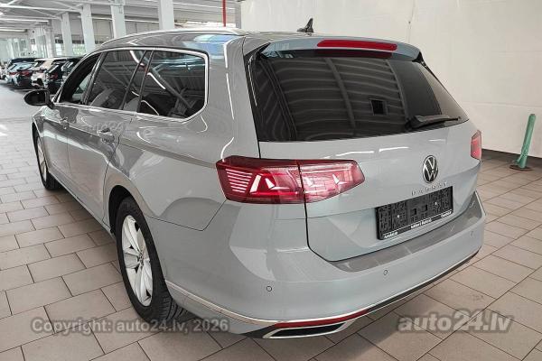Grey Volkswagen Passat 2023 in Tallinn, with an engine capacity of 2.00 L and mileage of 145 thousand km for 21995 €, photo 4 on AUTOMOTO.COM.LV