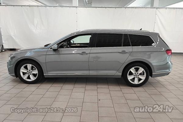 Grey Volkswagen Passat 2023 in Tallinn, with an engine capacity of 2.00 L and mileage of 145 thousand km for 21995 €, photo 11 on AUTOMOTO.COM.LV