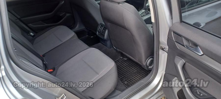 Pelēks Volkswagen Passat 2023 Tartu, ar dzinēja tilpumu 2.00 L un nobraukumu 190 tūkst. km par 15999 €, foto 10 vietnē AUTOMOTO.COM.LV
