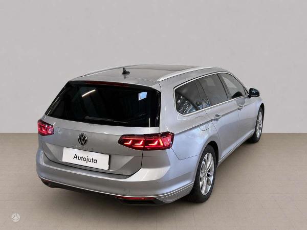 Volkswagen Passat 2023 Kauņa vietnē Pelēks Volkswagen Passat 2023 Kauņa, ar dzinēja tilpumu 1.97 L un nobraukumu 177 tūkst. km par 18600 €, foto 5 vietnē AUTOMOTO.COM.LV