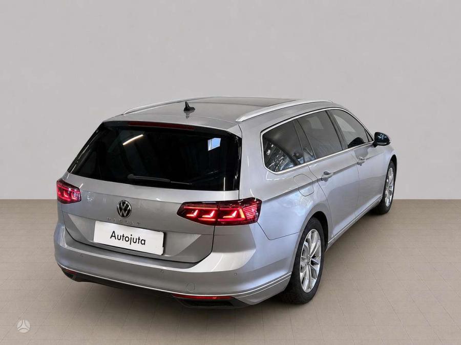 Pelēks Volkswagen Passat 2023 Kauņa, ar dzinēja tilpumu 1.97 L un nobraukumu 177 tūkst. km par 18600 €, foto 5 vietnē AUTOMOTO.COM.LV