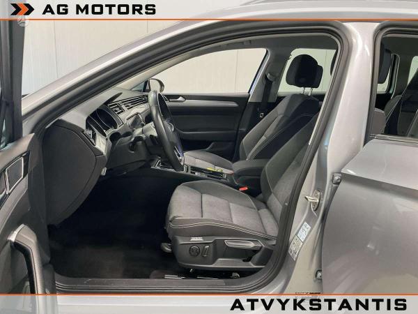Pelēks Volkswagen Passat 2023 Viļņa, ar dzinēja tilpumu 1.50 L un nobraukumu 101 tūkst. km par 18900 €, foto 5 vietnē AUTOMOTO.COM.LV