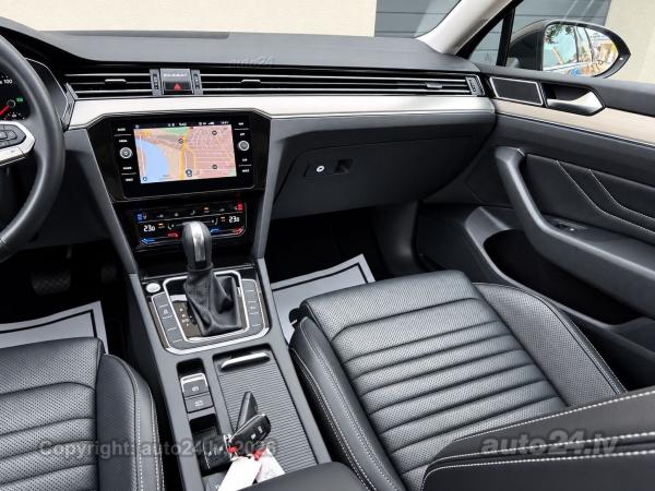 Grey Volkswagen Passat 2023 in Parnu, with an engine capacity of 2.00 L and mileage of 135 thousand km for 24990 €, photo 10 on AUTOMOTO.COM.LV