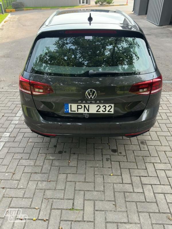 Grey Volkswagen Passat 2023 in Vilkaviskis, with an engine capacity of 2.00 L and mileage of 124 thousand km for 17500 €, photo 9 on AUTOMOTO.COM.LV