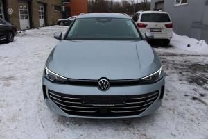 Grey Volkswagen Passat 2024 in Klaipeda, with an engine capacity of 1.97 L and mileage of 28 thousand km for 23900 €, photo 9 on AUTOMOTO.COM.LV