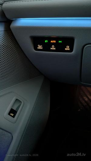 Grey Volkswagen Passat 2024 in Tallinn, with an engine capacity of 1.50 L and mileage of 50 thousand km for 35900 €, photo 19 on AUTOMOTO.COM.LV