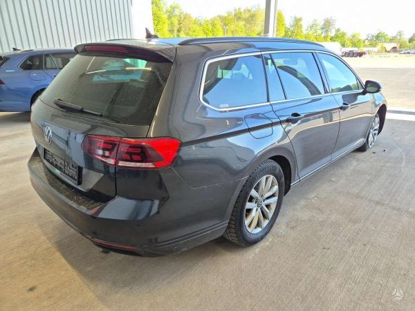 Pelēks Volkswagen Passat 2024 Viļņa, ar dzinēja tilpumu 1.50 L un nobraukumu 91 tūkst. km par 12490 €, foto 2 vietnē AUTOMOTO.COM.LV