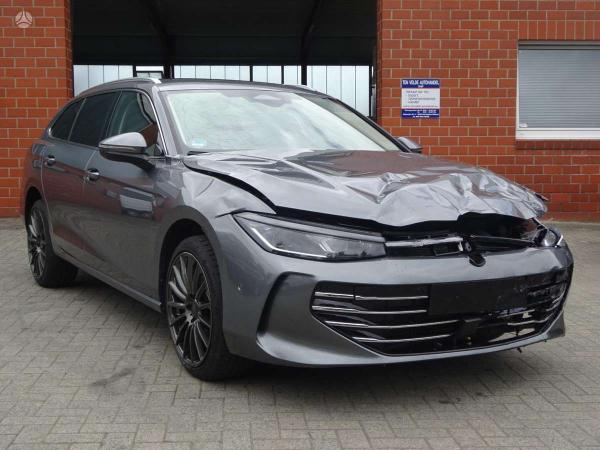 Pelēks Volkswagen Passat 2024 Jonava, ar dzinēja tilpumu 1.50 L un nobraukumu 21 tūkst. km par 17400 €, foto 1 vietnē AUTOMOTO.COM.LV