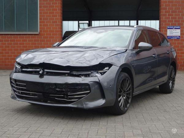 Pelēks Volkswagen Passat 2024 Jonava, ar dzinēja tilpumu 1.50 L un nobraukumu 21 tūkst. km par 17400 €, foto 6 vietnē AUTOMOTO.COM.LV