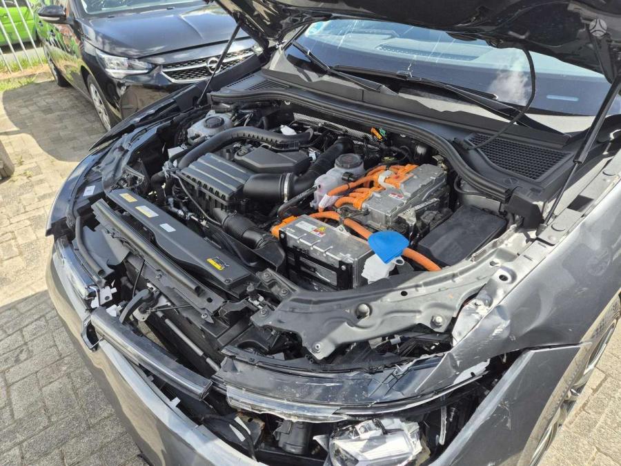 Pelēks Volkswagen Passat 2024 Jonava, ar dzinēja tilpumu 1.50 L un nobraukumu 21 tūkst. km par 17400 €, foto 12 vietnē AUTOMOTO.COM.LV