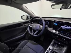Серый Фольксваген Пассат 2024 в Таллин, объемом двигателя 1.50 л и пробегом 47 тыс. км за 26700 €, фото 12 на AUTOMOTO.COM.LV