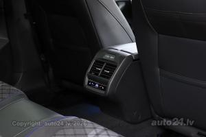 Grey Volkswagen Passat 2024 in Tallinn, with an engine capacity of 2.00 L and mileage of 38 thousand km for 40995 €, photo 25 on AUTOMOTO.COM.LV