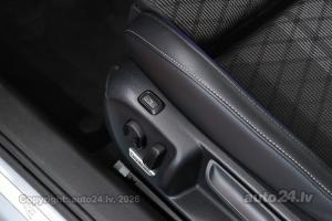 Grey Volkswagen Passat 2024 in Tallinn, with an engine capacity of 2.00 L and mileage of 38 thousand km for 40995 €, photo 26 on AUTOMOTO.COM.LV