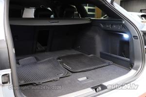 Grey Volkswagen Passat 2024 in Tallinn, with an engine capacity of 2.00 L and mileage of 38 thousand km for 40995 €, photo 30 on AUTOMOTO.COM.LV