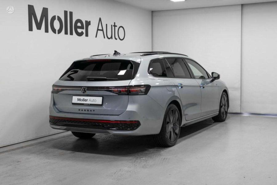 Grey Volkswagen Passat 2025 in Vilnius, with an engine capacity of 1.50 L and mileage of 26 thousand km for 35950 €, photo 4 on AUTOMOTO.COM.LV