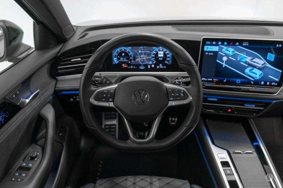 Grey Volkswagen Passat 2025 in Vilnius, with an engine capacity of 1.50 L and mileage of 26 thousand km for 35950 €, photo 14 on AUTOMOTO.COM.LV