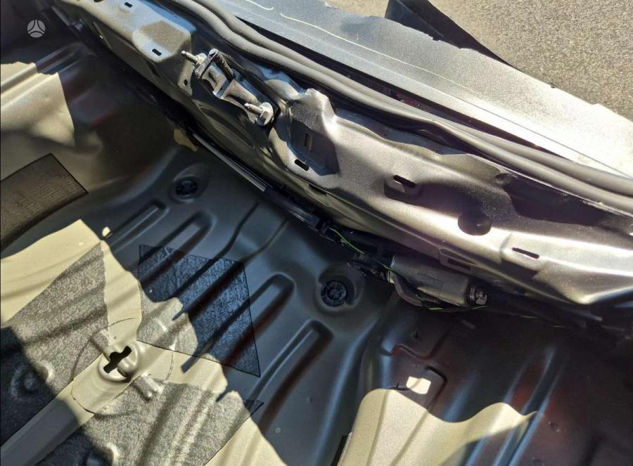Pelēks Volkswagen Passat 2026 Klaipėda, ar dzinēja tilpumu 1.97 L un nobraukumu 3 tūkst. km par 17500 €, foto 15 vietnē AUTOMOTO.COM.LV