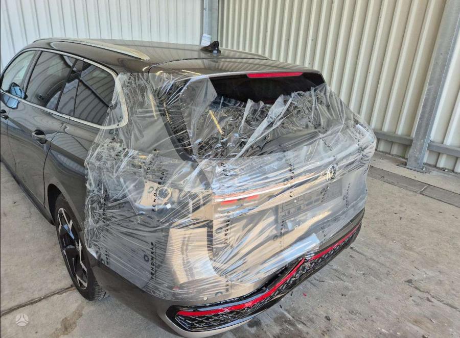 Pelēks Volkswagen Passat 2026 Klaipėda, ar dzinēja tilpumu 1.97 L un nobraukumu 3 tūkst. km par 17500 €, foto 17 vietnē AUTOMOTO.COM.LV