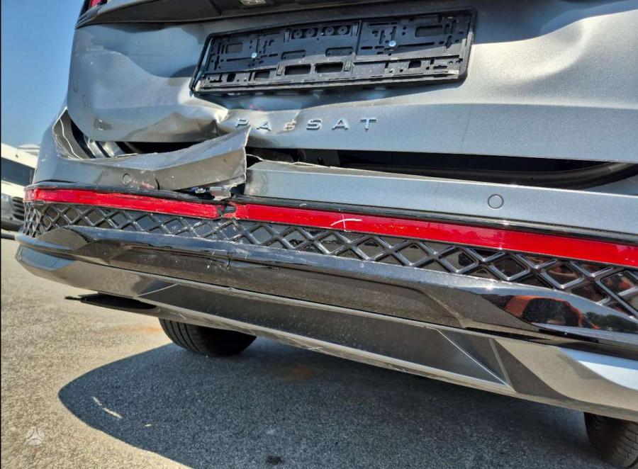 Pelēks Volkswagen Passat 2026 Klaipėda, ar dzinēja tilpumu 1.97 L un nobraukumu 3 tūkst. km par 17500 €, foto 18 vietnē AUTOMOTO.COM.LV
