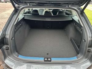Grey Volkswagen Passat 2026 in Panevezys, with an engine capacity of 1.50 L and mileage of 0 thousand km for 39990 €, photo 6 on AUTOMOTO.COM.LV