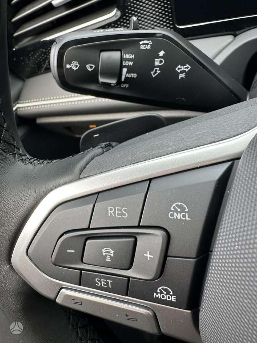 Grey Volkswagen Passat 2026 in Panevezys, with an engine capacity of 1.50 L and mileage of 0 thousand km for 39990 €, photo 18 on AUTOMOTO.COM.LV