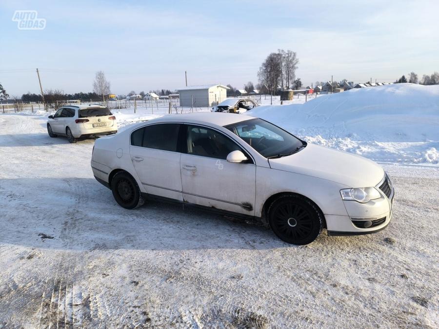 Volkswagen Passat 2005 Kauņa, ar dzinēja tilpumu 1.90 L un nobraukumu 350 tūkst. km par 629 €, foto 12 vietnē AUTOMOTO.COM.LV