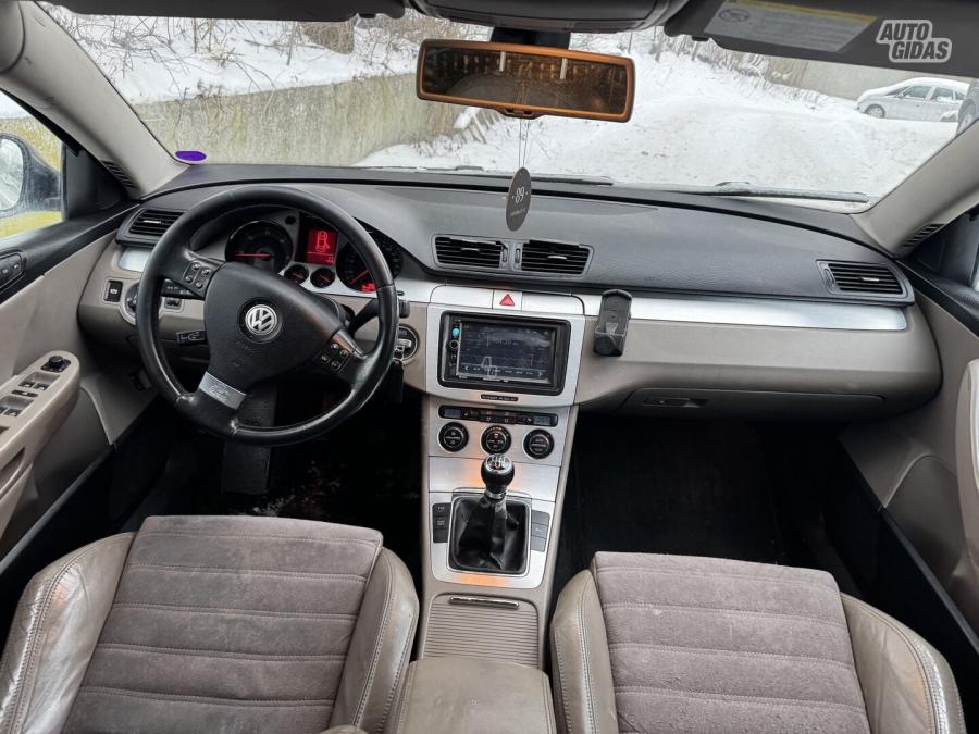 Volkswagen Passat 2005 Šauļi, ar dzinēja tilpumu 2.00 L un nobraukumu 111 tūkst. km par 1550 €, foto 3 vietnē AUTOMOTO.COM.LV