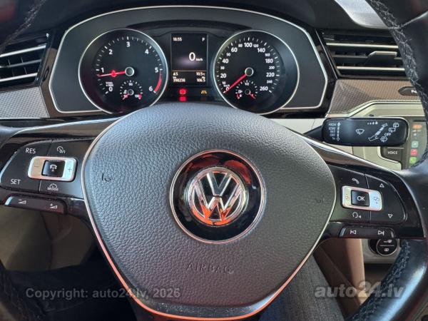 Orange Volkswagen Passat 2015 in Jogeva, with an engine capacity of 2.00 L and mileage of 398 thousand km for 9800 €, photo 7 on AUTOMOTO.COM.LV