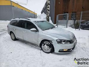Volkswagen Passat 2013 in Klaipeda, with an engine capacity of 1.60 L and mileage of 481 thousand km for 1000 €, photo  on AUTOMOTO.COM.LV