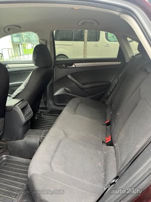 Sarkans Volkswagen Passat 2012 Tallina, ar dzinēja tilpumu 2.50 L un nobraukumu 261 tūkst. km par 5500 €, foto 7 vietnē AUTOMOTO.COM.LV